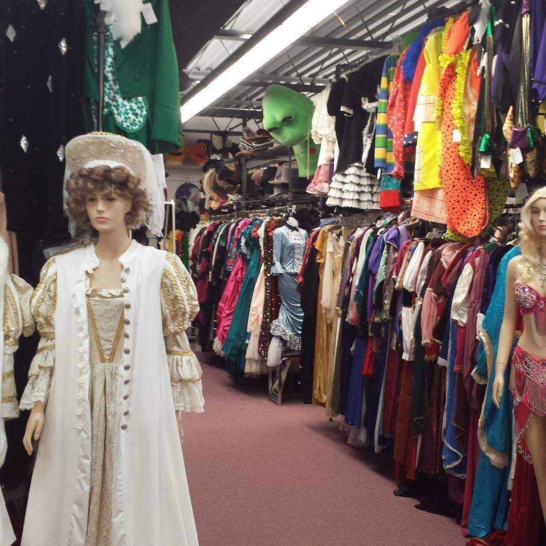 Rental Costumes & Accessories – Arlene's Costumes